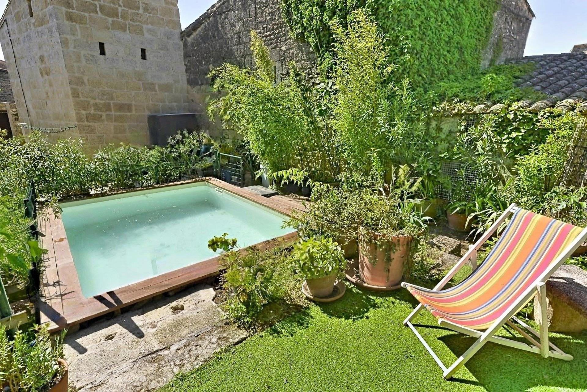 Vente de maison 6 pièces à Junas 30250 : 182m², prix 350 000 €. Réf ...